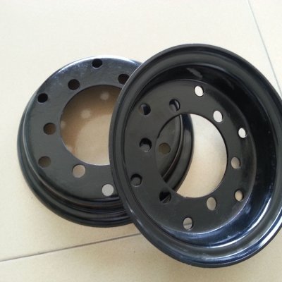 Split forklift wheels